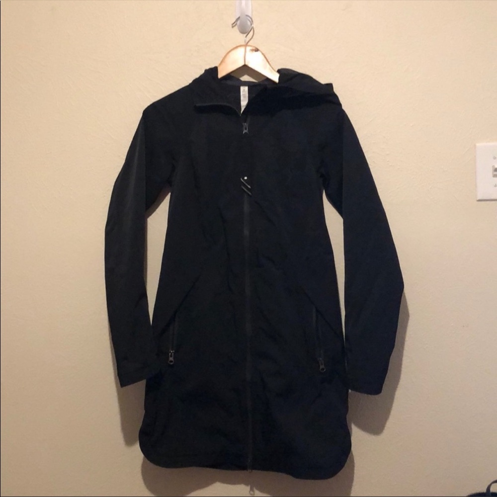 Lululemon Definitely Raining Rain Jacket - Gem